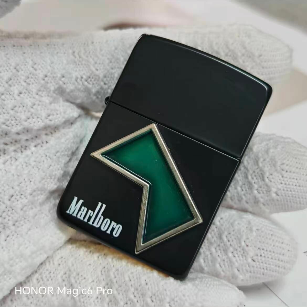 Zippo, Marlboro, модель 41, накладной значок, зелёная этикетка, лимитированная серия, пустая(без заправки)