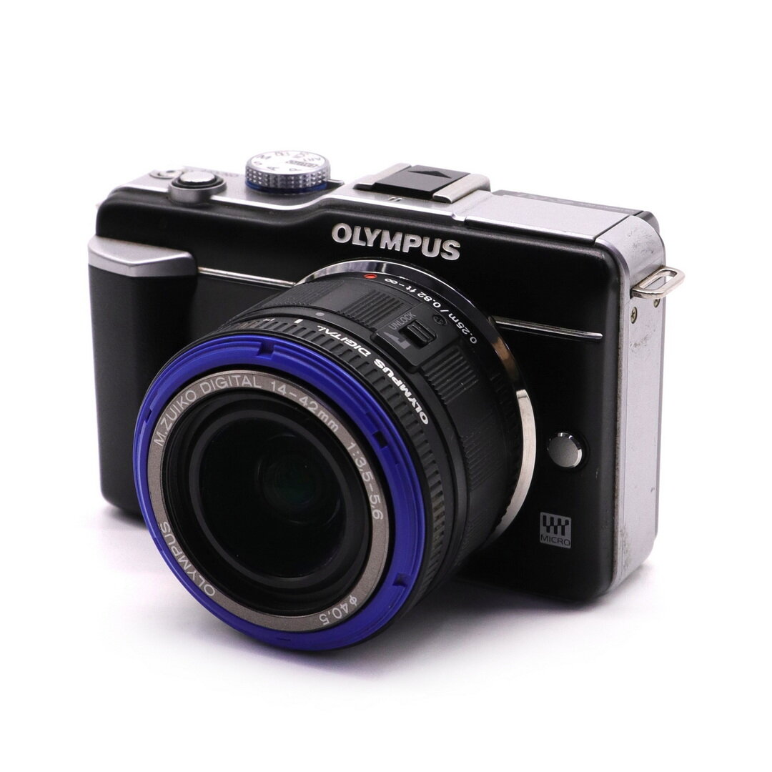 Olympus Pen E-P1 kit (пробег 8790 кадров)