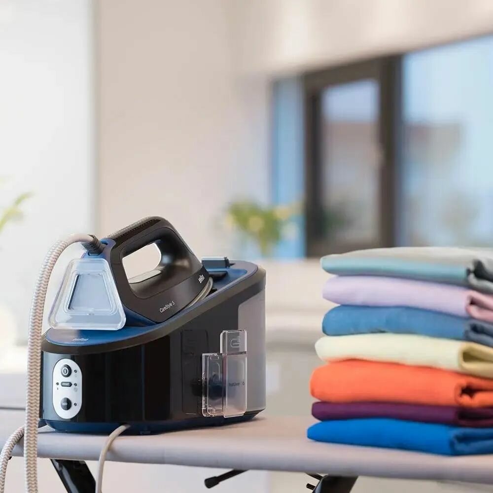 Парогенератор Braun CareStyle 5 IS5145BK черный/синий 2400Вт