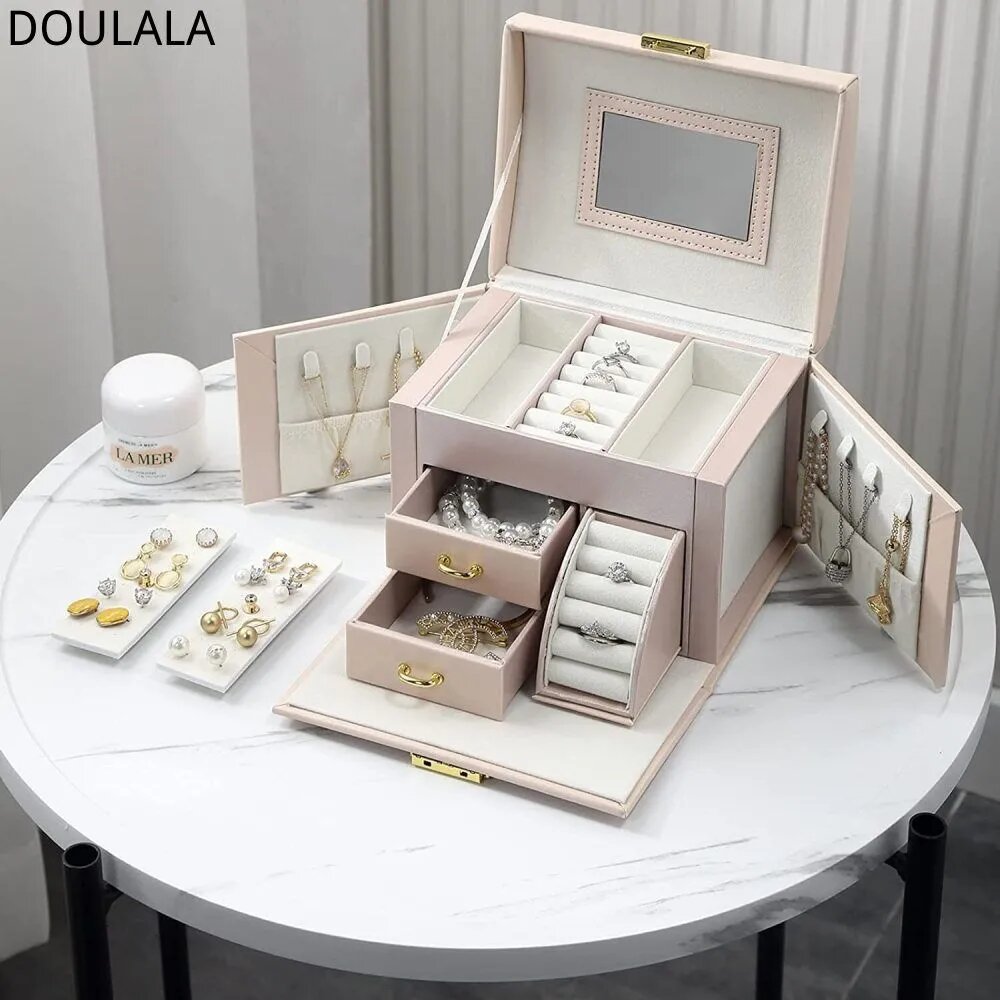 Шкатулка-сундук Для украшений DOULALA, искусственная кожа, 17.5x14x13 см, розовый