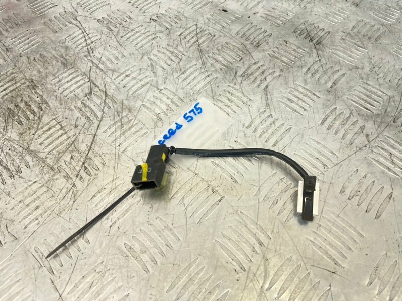 Б/У датчик температуры воздуха в салоне Kia Ceed 2009 ED G4FC 66180 Hyundai-KIA арт. 972671H000