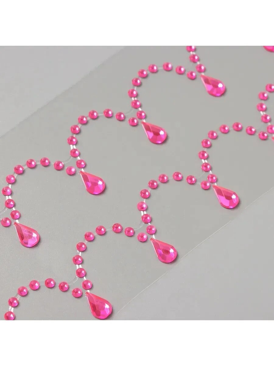 Наклейка пластик стразы "Подвесы" малиновая 35х8 см