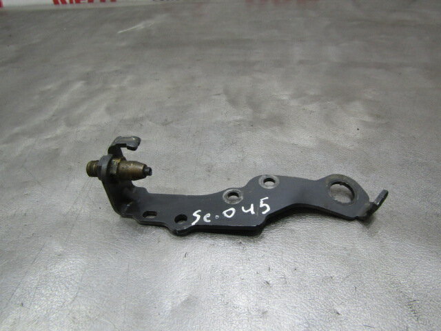 Кронштейн топливных трубок Scania 6-series