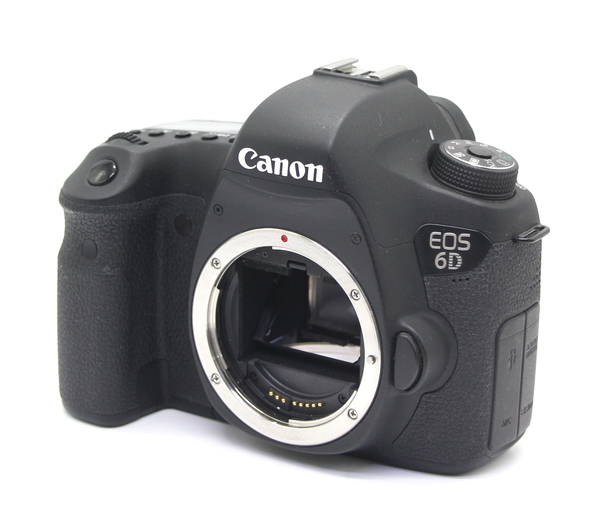 Фотокамера Canon EOS 6D body (пробег 4000 кадров)