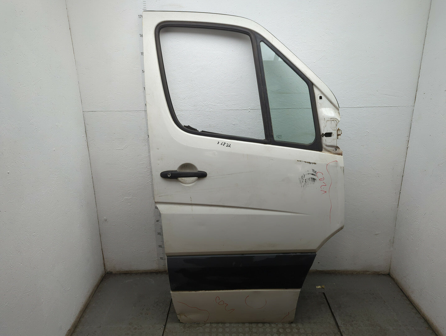Дверь боковая (легковая) правая передняя Volkswagen Crafter Б/У