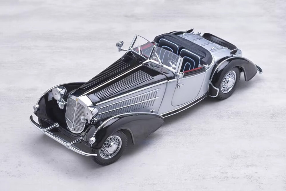Модель коллекционная SUNSTAR Horch 855 roadster 1939 / хорьх черно-серебряный