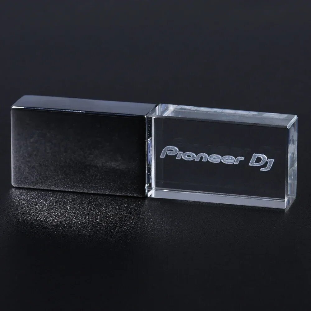Pioneer DJ Crystal USB 2.0 флэш-накопитель 128 ГБ 8 ГБ, Silver no box