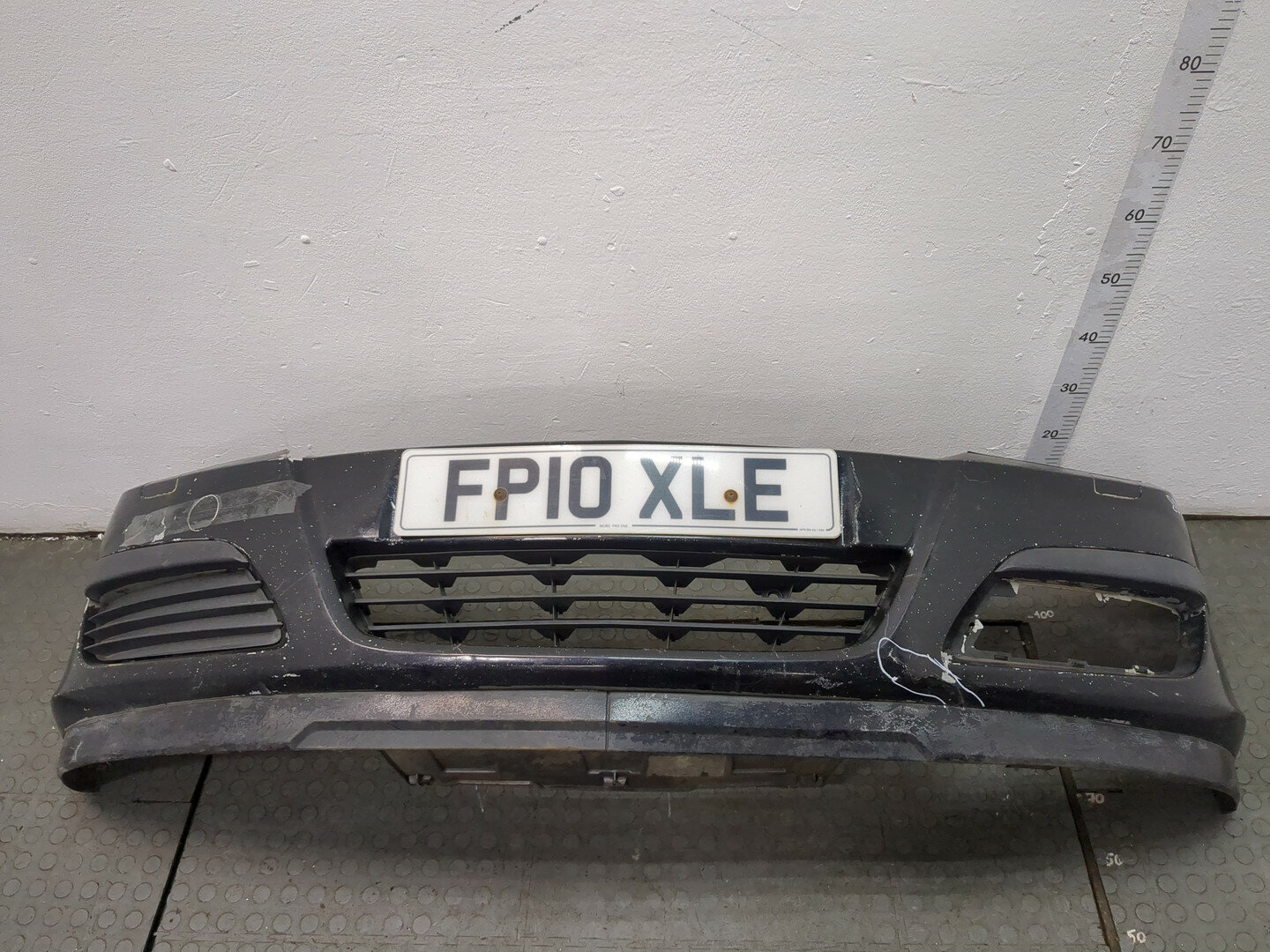 Бампер передний Opel Astra H Б/У