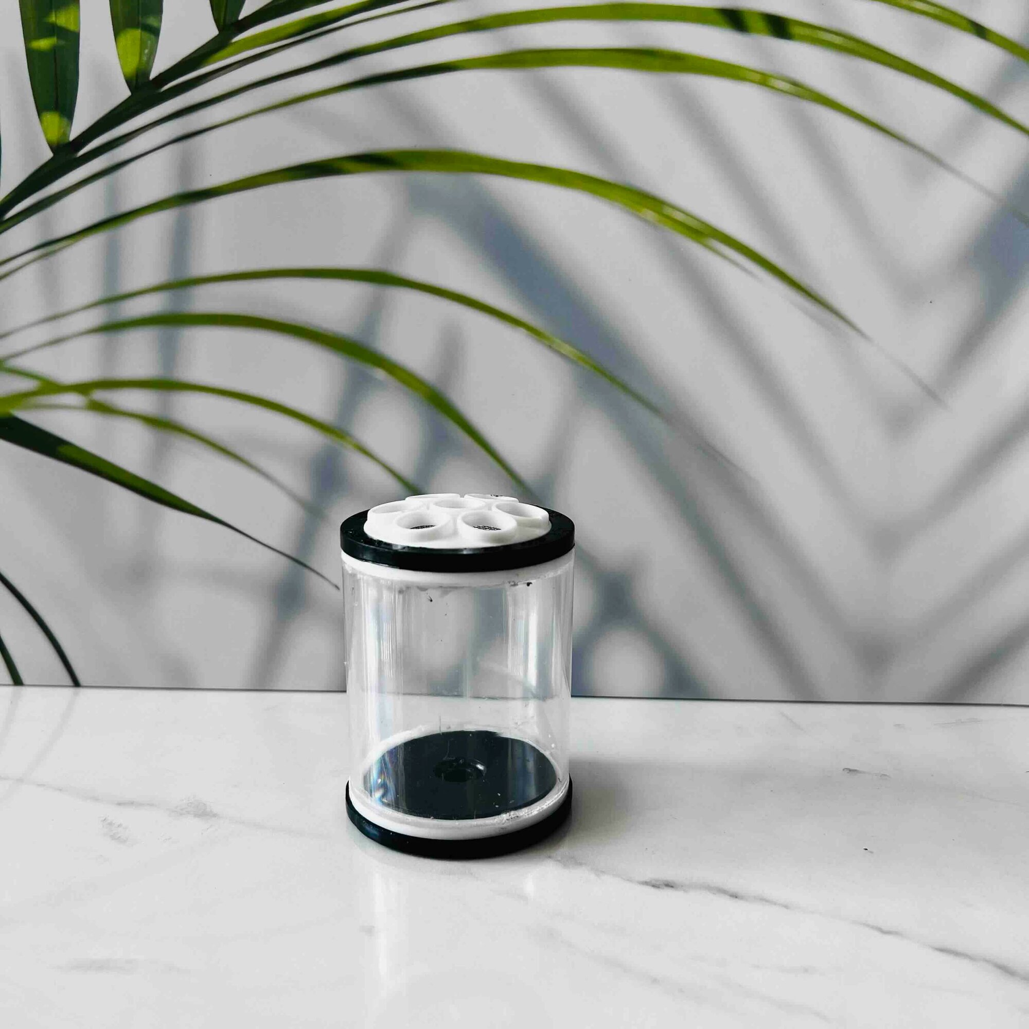 Прозрачная пластиковая клетка для сверчков с 7-отверстиями для разведения насекомых, зимнее использование, 1 штука