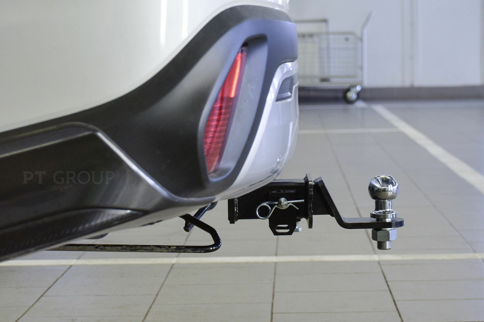 Фаркоп с унив. электрикой Smart, съемный квадрат, для MITSUBISHI OutLander 2016- (паспорт и сертификат) ПТ групп. MOU-16-991122.00