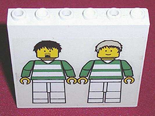 Деталь Lego 3754pb08 Brick 1 x 6 x 5 with Two Soccer Players Pattern (Sticker) - Sets 3414 / 3419