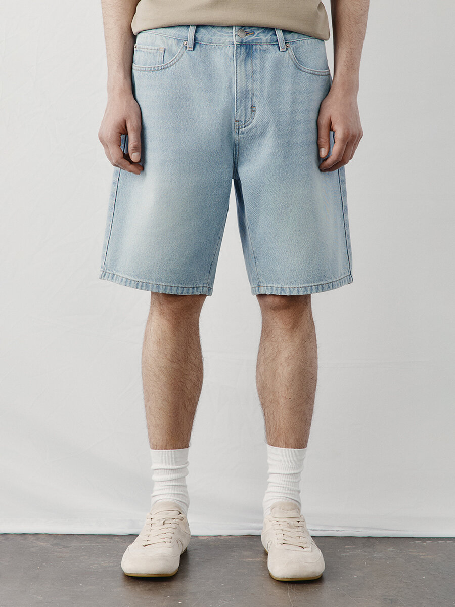 Шорты со средней посадкой