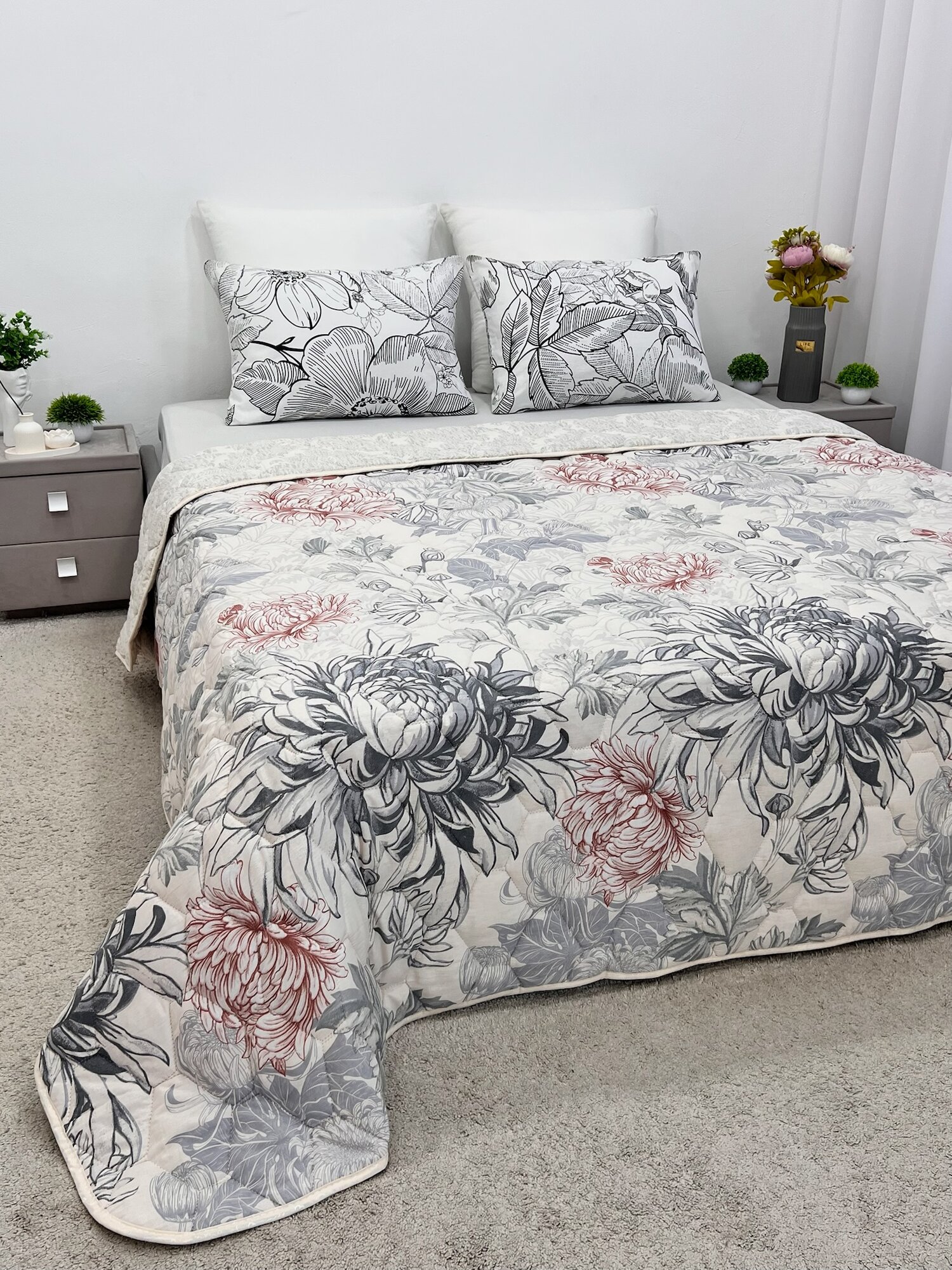 Одеяло SOANA 142 x 205, облегченное, двухспальное, гипоаллергенное