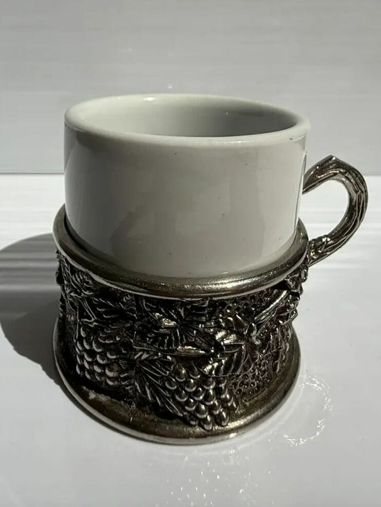 Чашка кофейная с подстаканником. 1980 г. Западная Европа