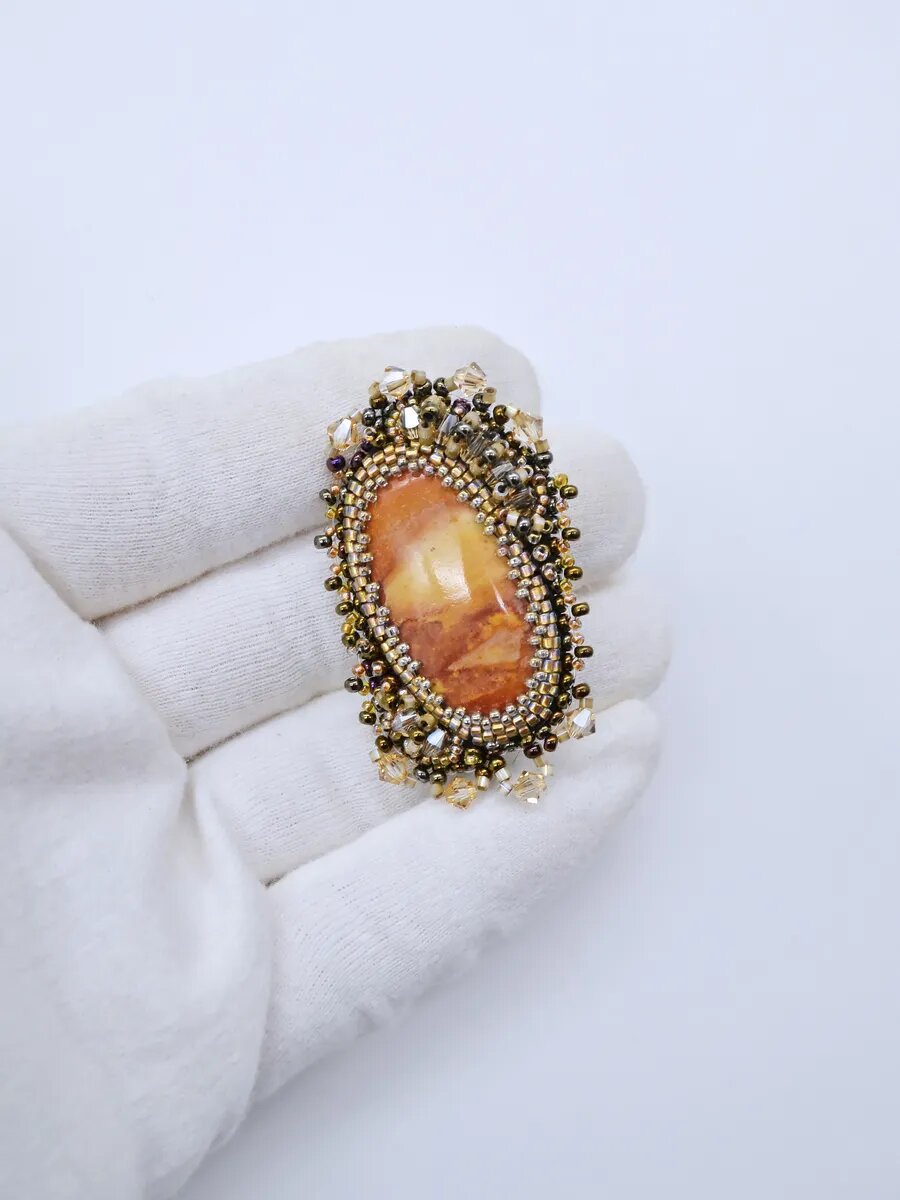 Брошь, кристаллы Swarovski, кристалл