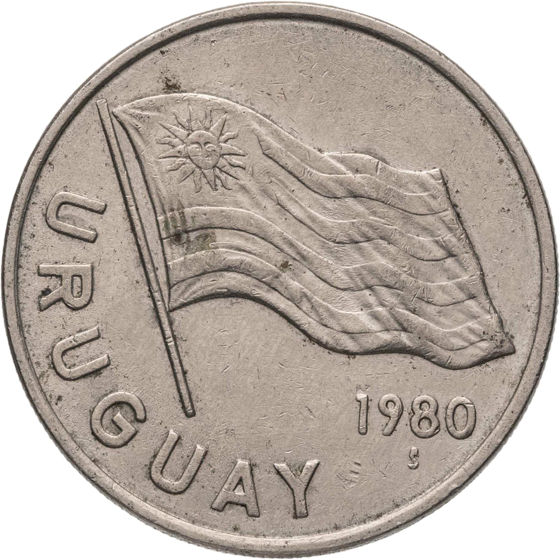 Уругвай 5 новых песо nuevos pesos 1980, МНЦ медь-никель-цинк, в сохранности XF