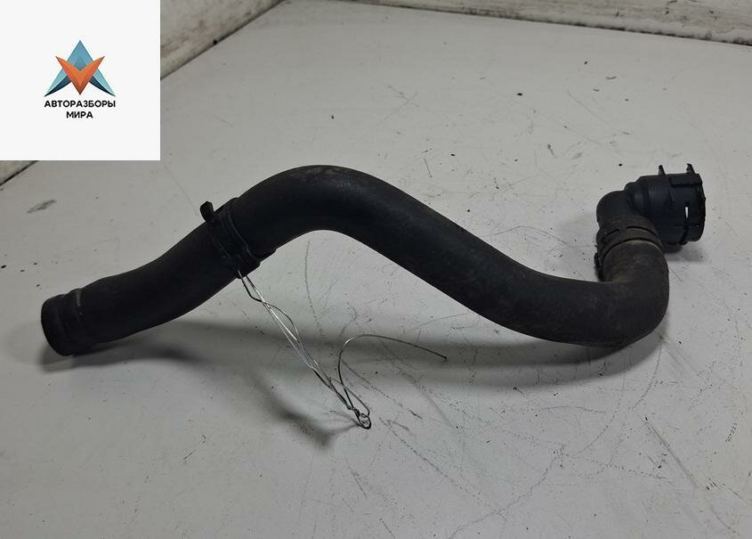 Патрубок отопителя (печки) Volkswagen Golf 5 2007 1K0122073FK