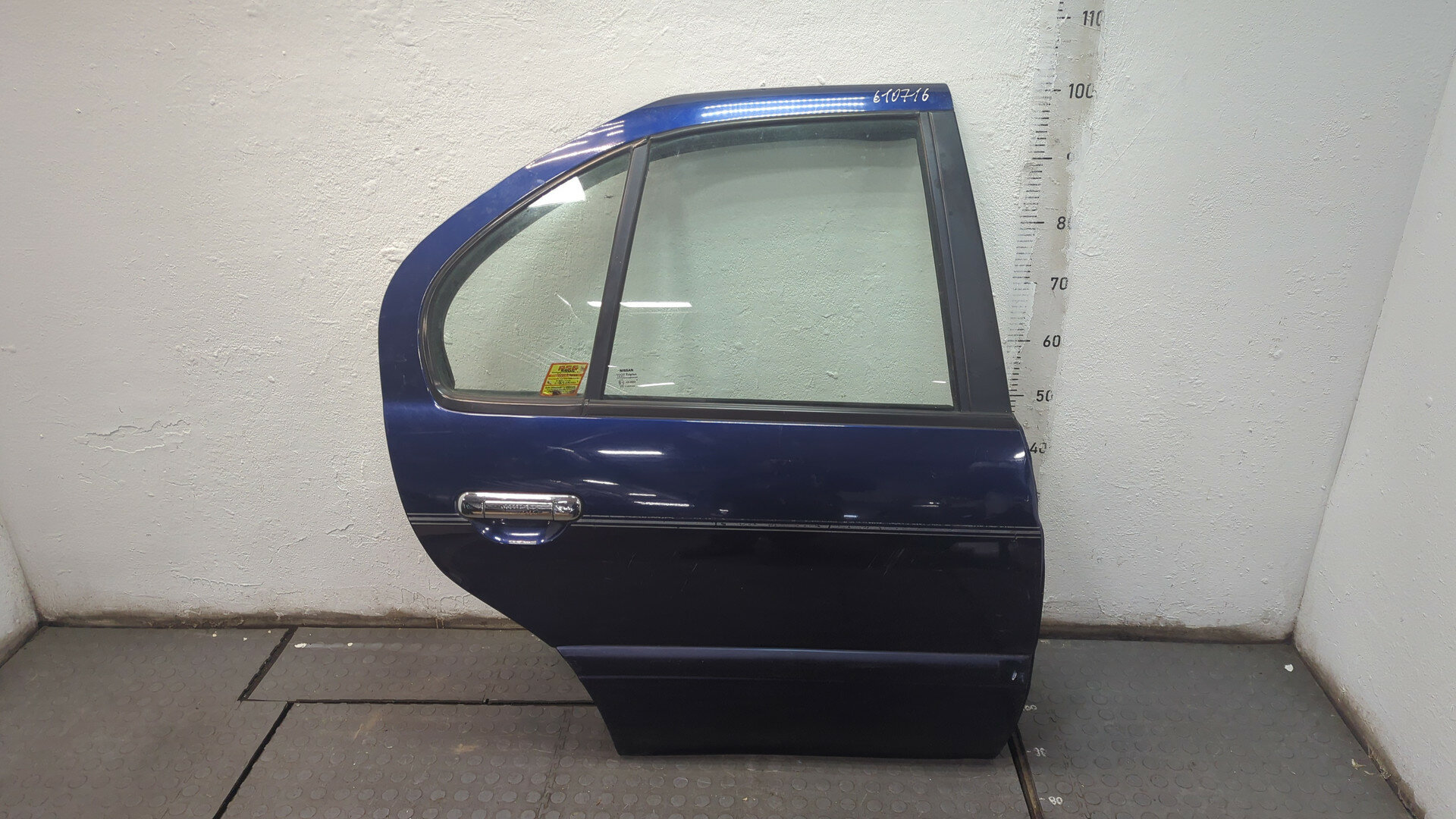 Дверь боковая (легковая) правая задняя Nissan Primera P10 Б/У