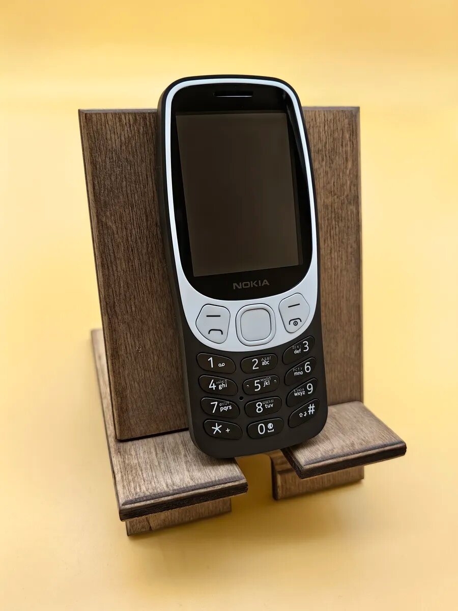 Мобильный кнопочный телефон Nokia 3210 4G