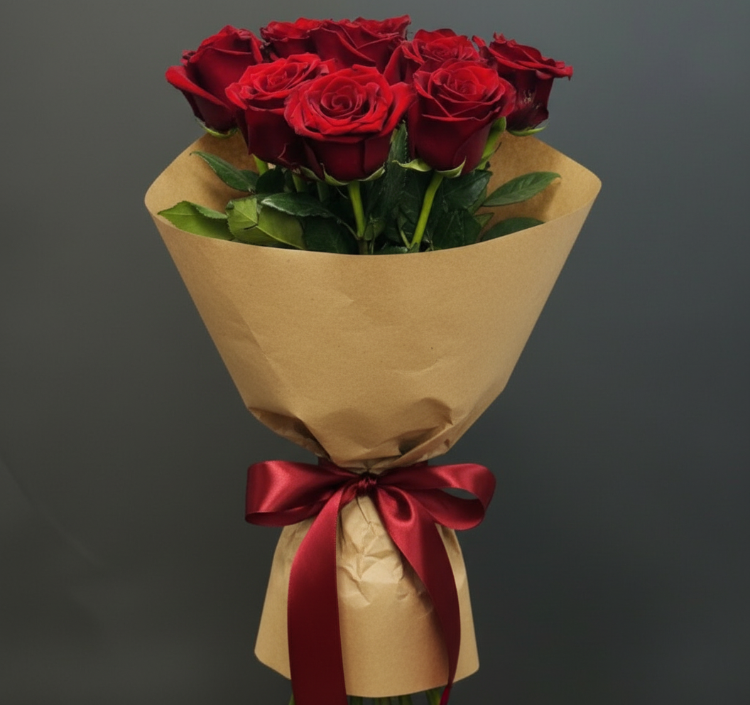 Букет из 9 роз "Эксплорер"