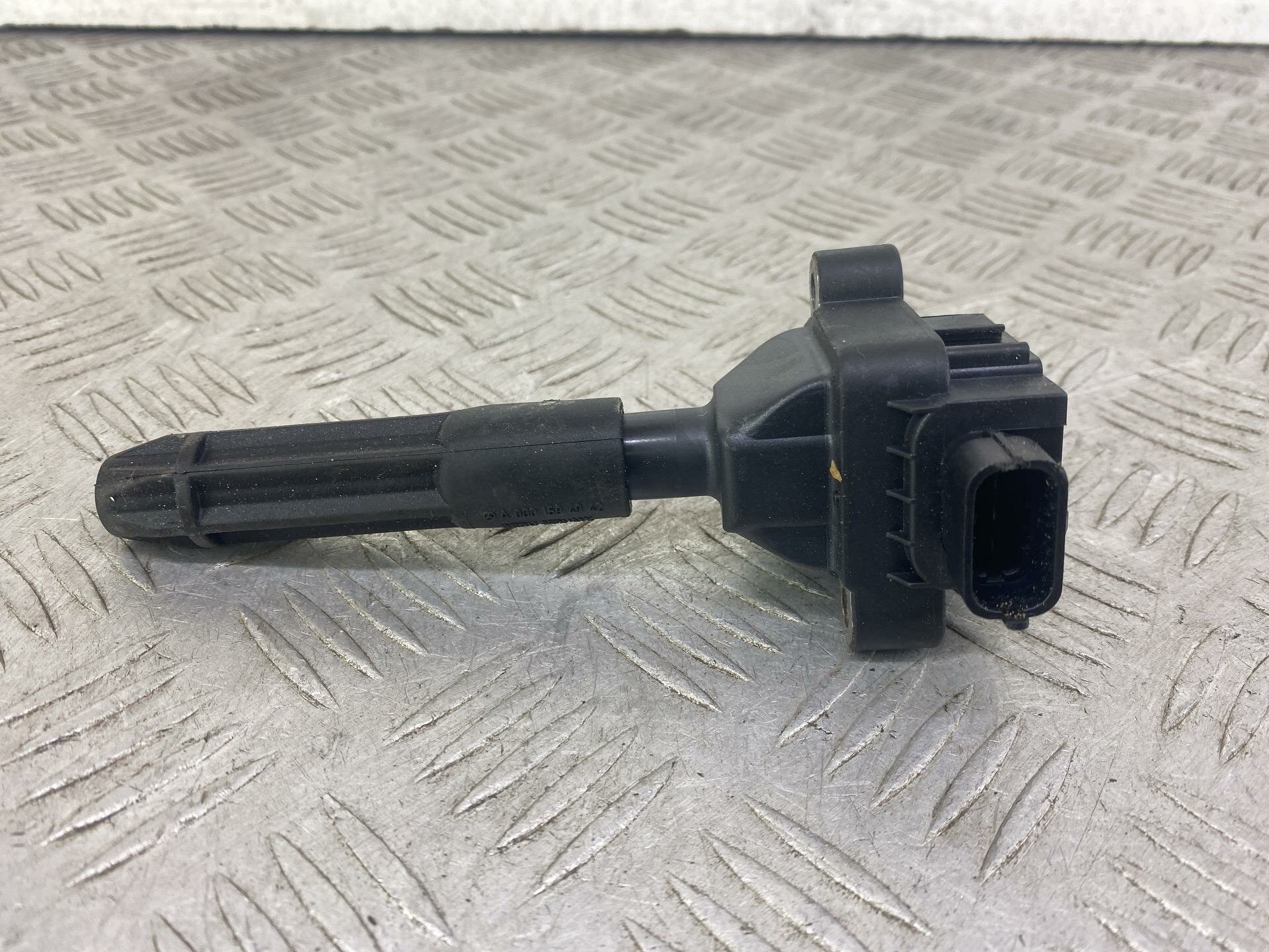 Катушка зажигания Mercedes-Benz SLK R170 2000 A0001502880