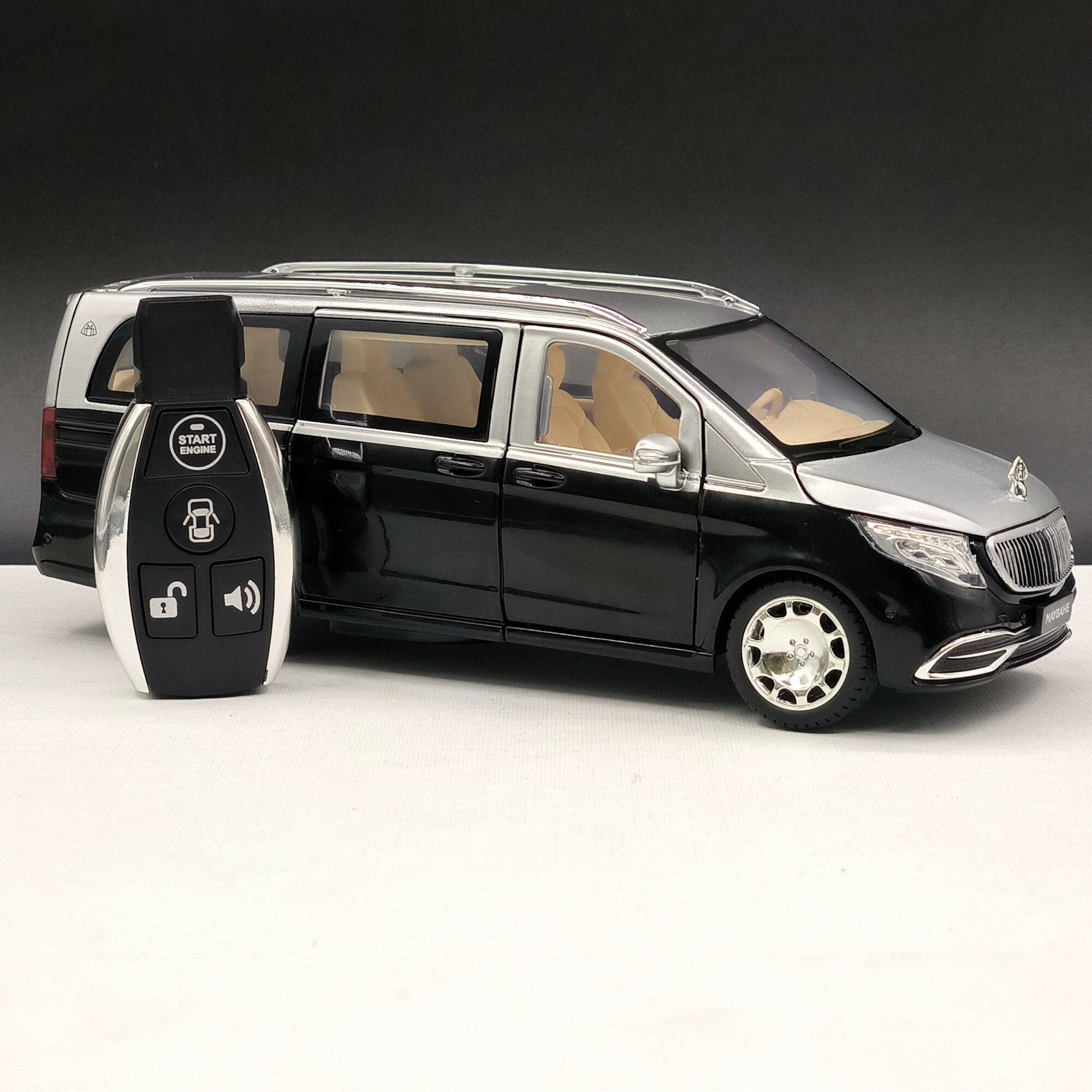 Машинка металлическая Maybach VS 680, масштаб 1:24, звуковые и световые эффекты, с пультом