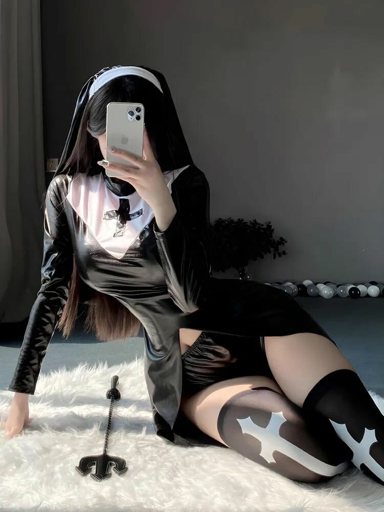 Кожаные комбинезоны Ролевой секс костюм монашки 18+
