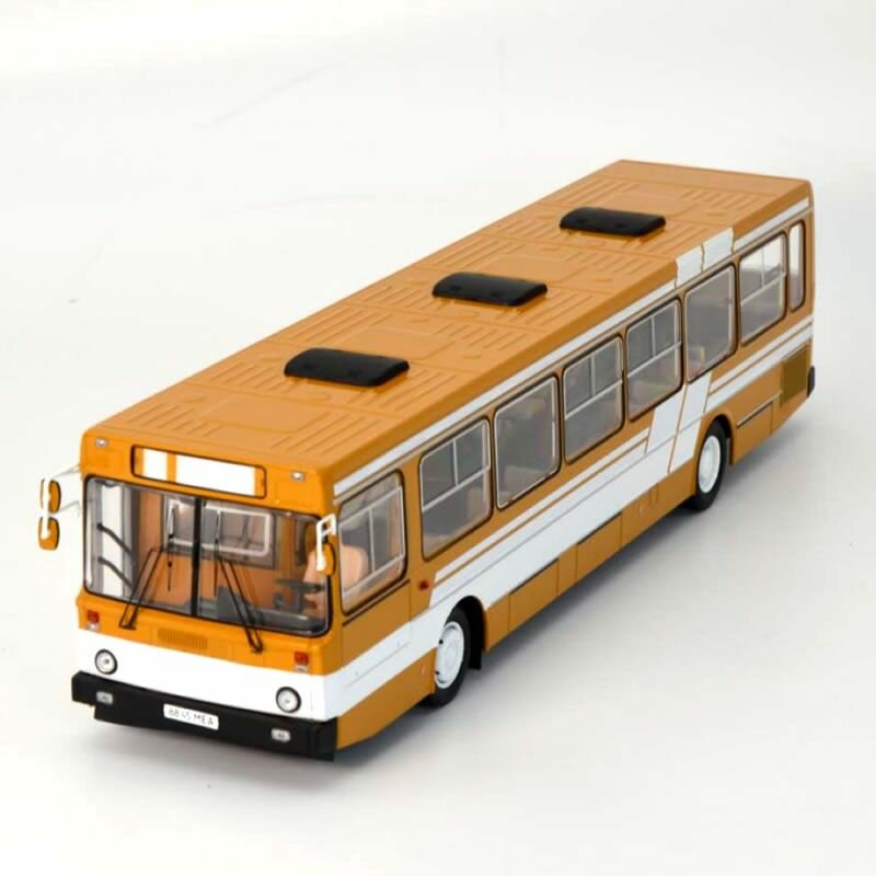 Classic Bus 1:43 LIAZ-5256 Российский автобус общественного транспорта, литая модель DEMPRICE