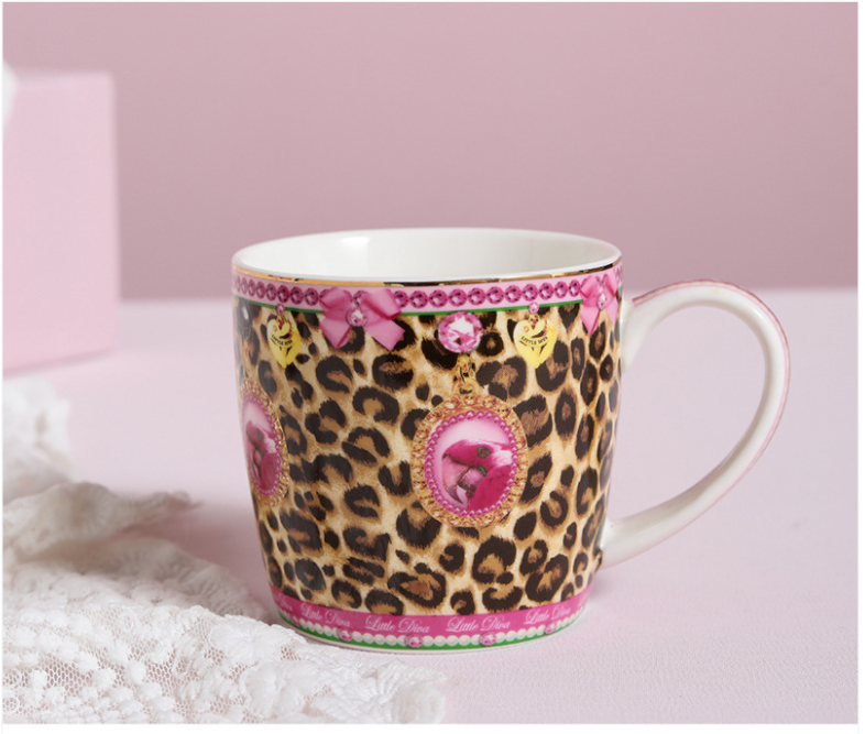 Леопардово-розовая британская керамическая кофейная чашка с росписью-Leopard Cup 1