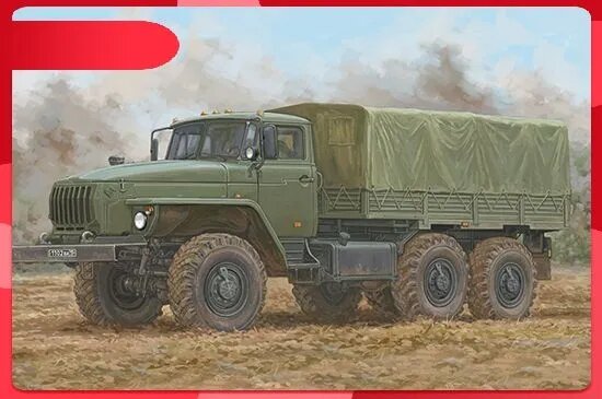 Сборная модель российского армейского дизельного автомобиля-грузовика У-4320 от Трумпетер (01072) масштаб 1:35