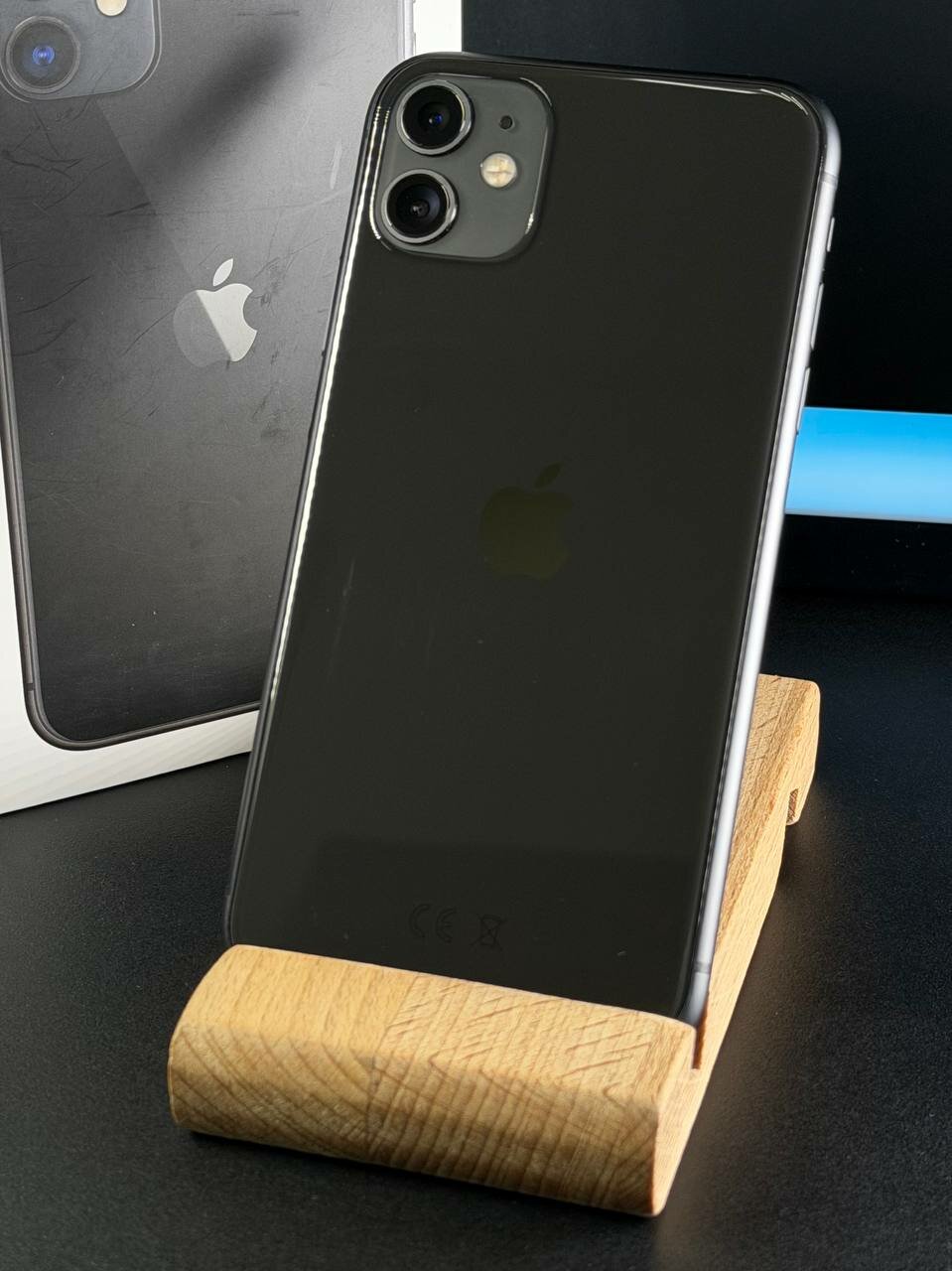 Смартфон Apple iPhone 11, 128gb, Black, RU, nano SIM + eSIM