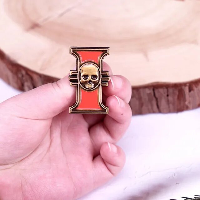 JOY TOY Warhammer 40000 Императорские Кулаки Значок