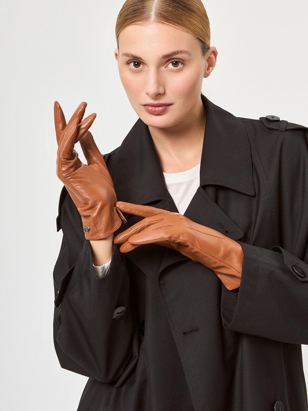 Перчатки для женщин