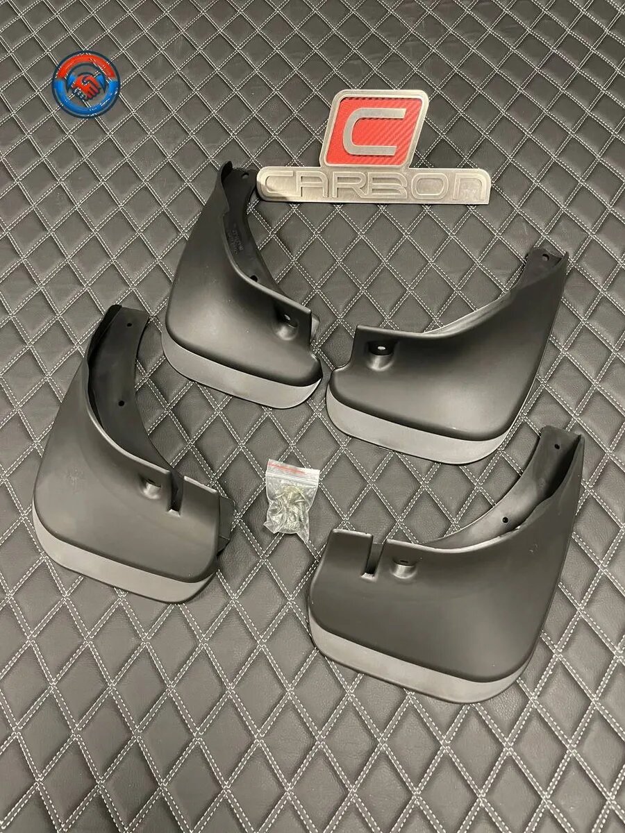 Защита кузова от грязи и брызг — чёрные брызговики для Toyota Corolla AE100G универсал 1991-2002 — для дождя и луж