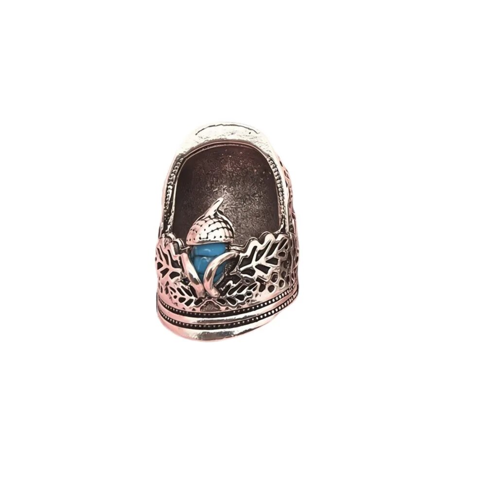 Серебряный наперсток с грецким орехом и синим камнем 17mm