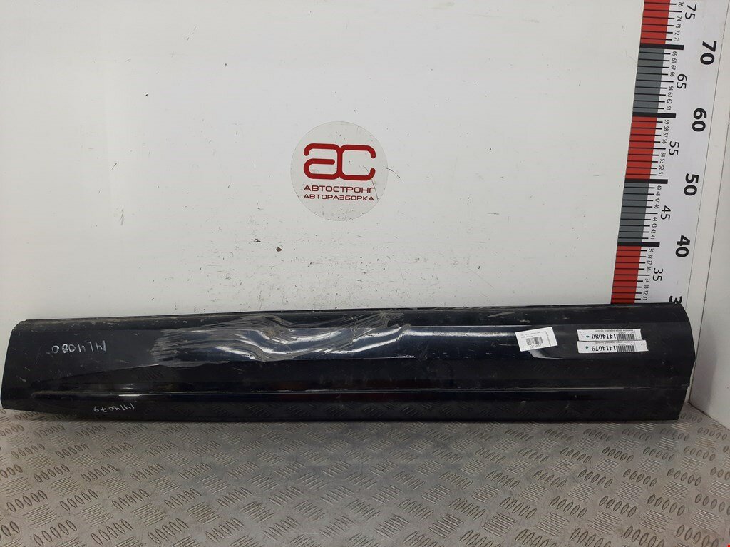 Накладка (молдинг) двери передней правой Geely Tugella 6600213622 арт. 2275657