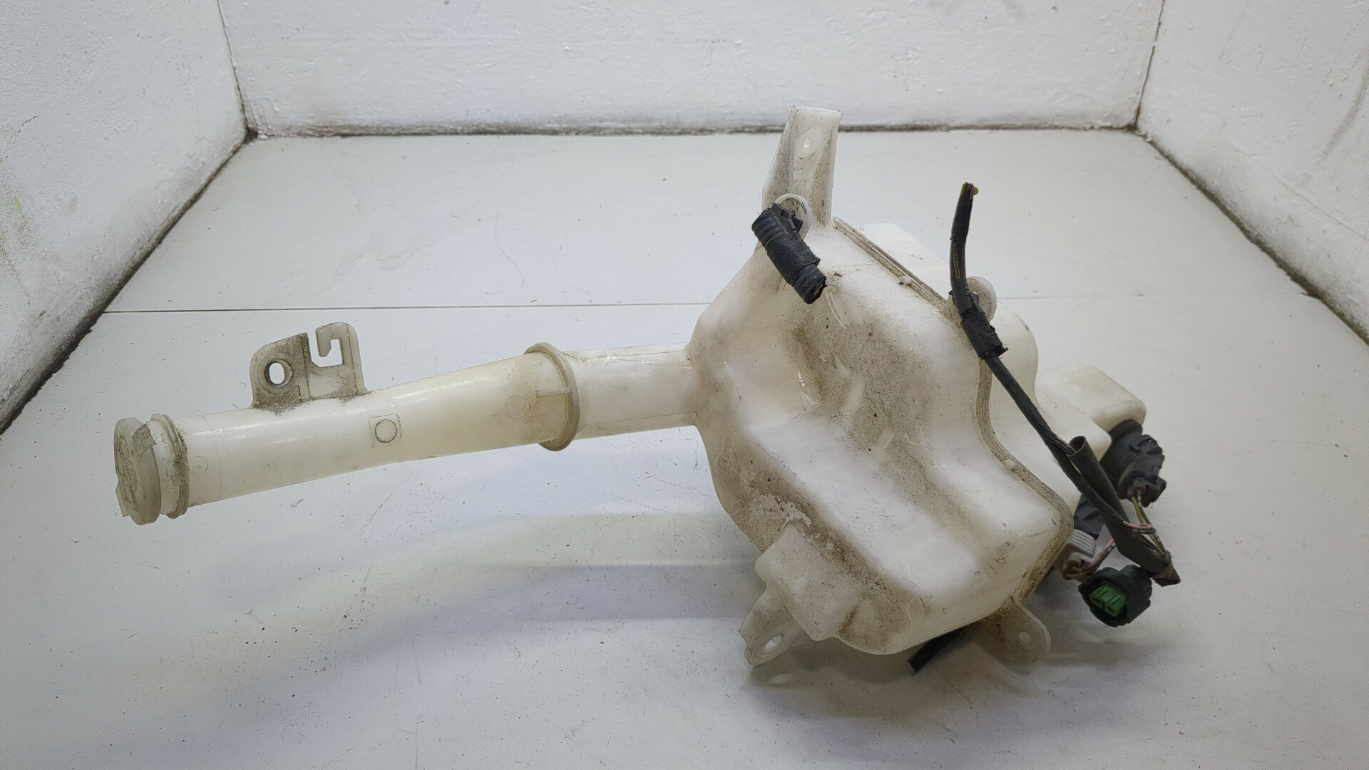 Бачок омывателя Mazda CX-7 Б/У