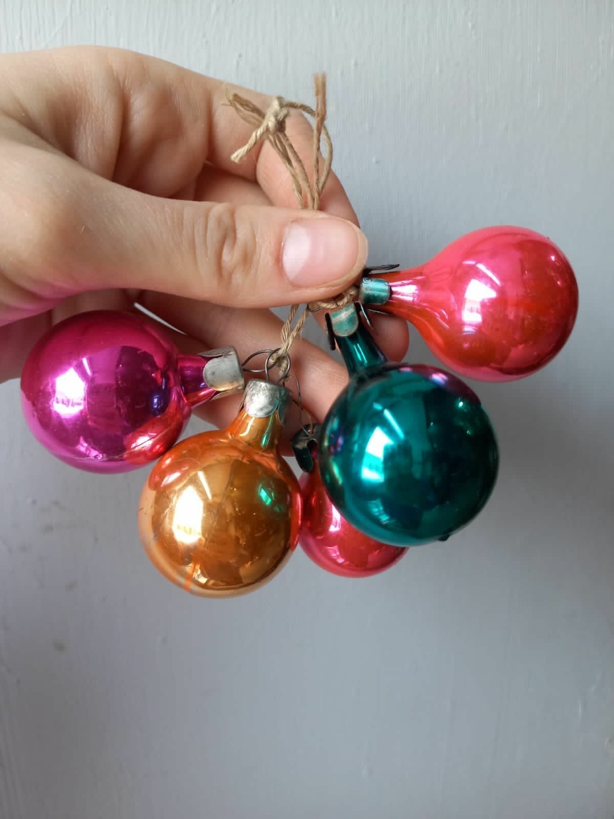 Винтажный советский набор маленьких елочных игрушек. СССР. 5 штук.