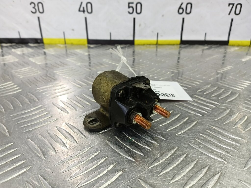 Реле свечей накала Б/У для MITSUBISHI PAJERO SPORT I рестайлинг (2004—2008) MD337888