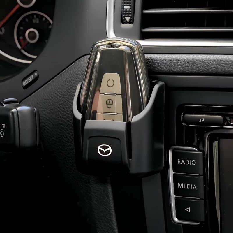 Хранитель ключей для автомобилей Mazda - компактный кейс для приборной панели с отсеками для ключей, пульта ДУ и карт
