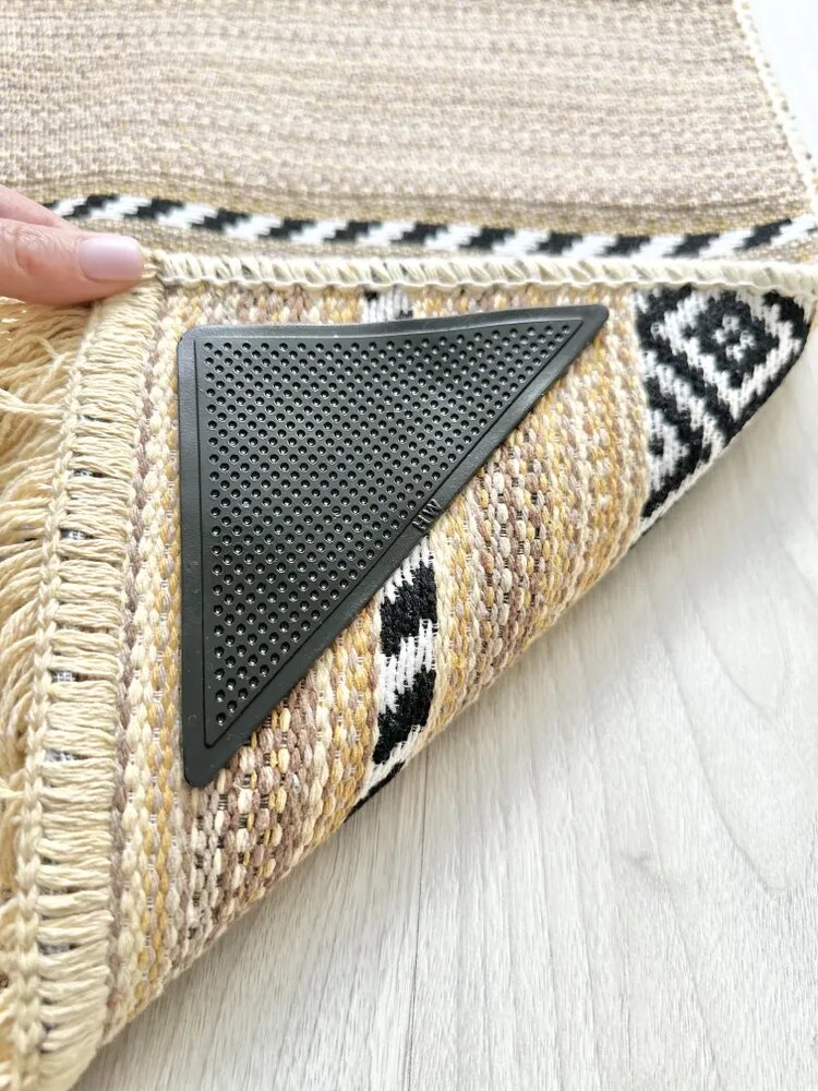 Крепление для ковров