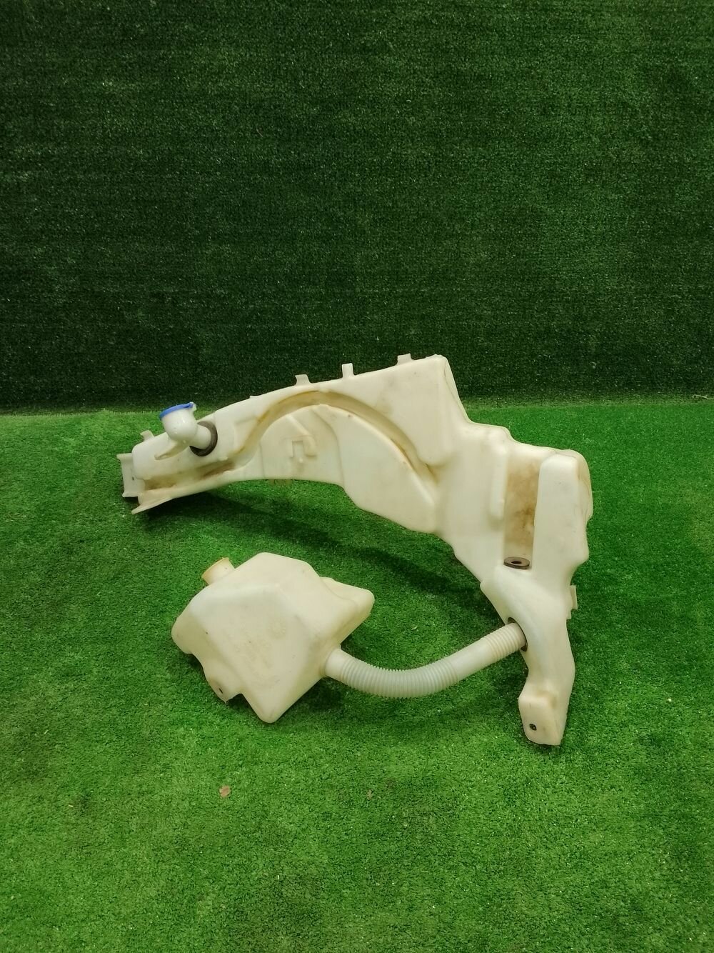 Бачок омывателя Ford Focus II Б/У с пробегом