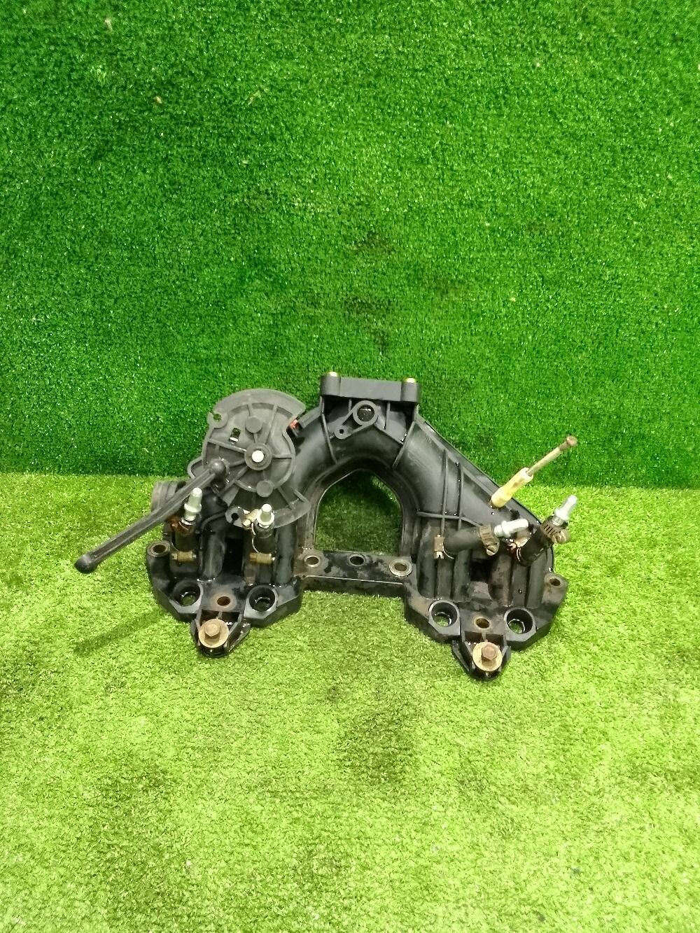 Коллектор впускной Iran Khodro Samand I Б/У с пробегом