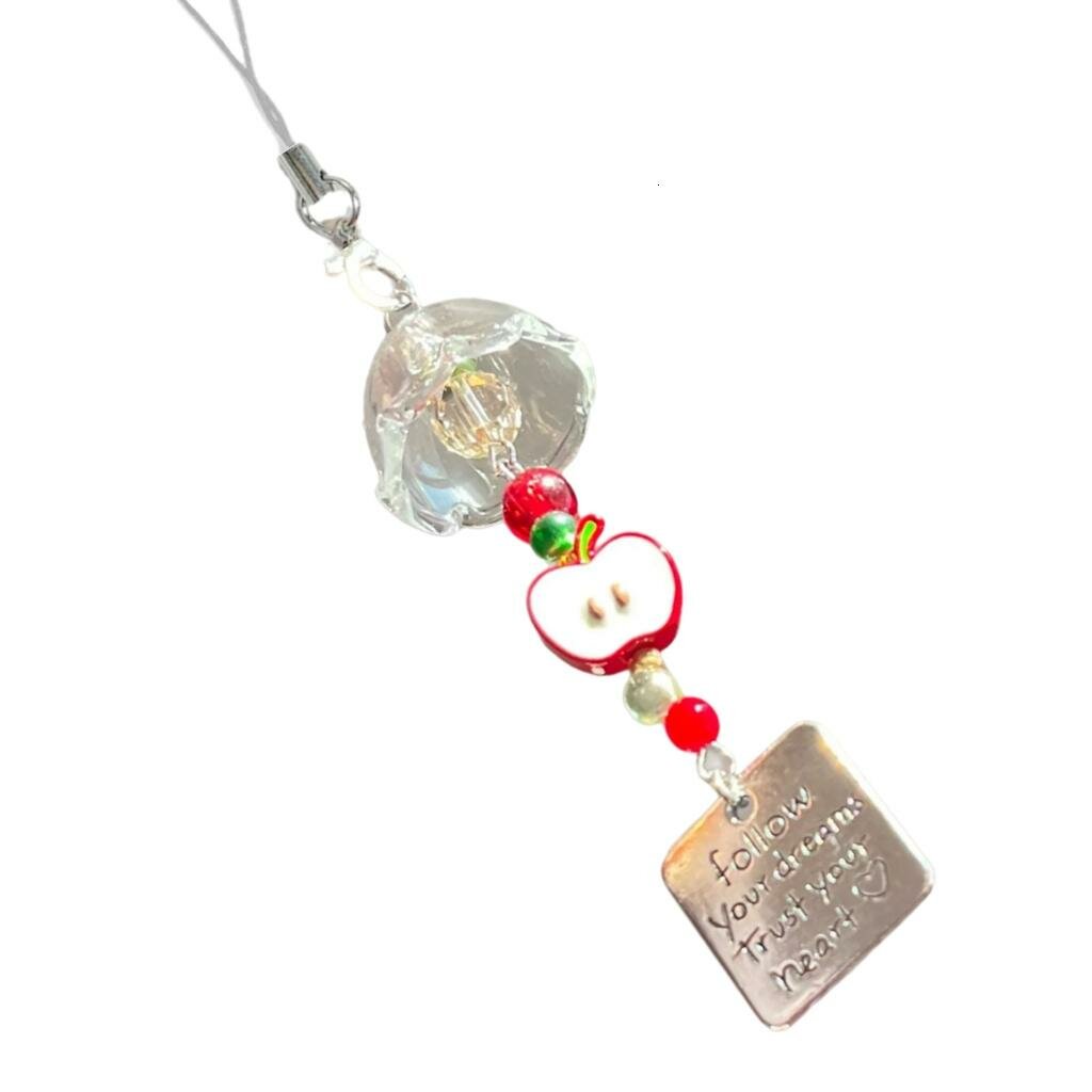 Бусы-цепочка для телефона в виде яблок