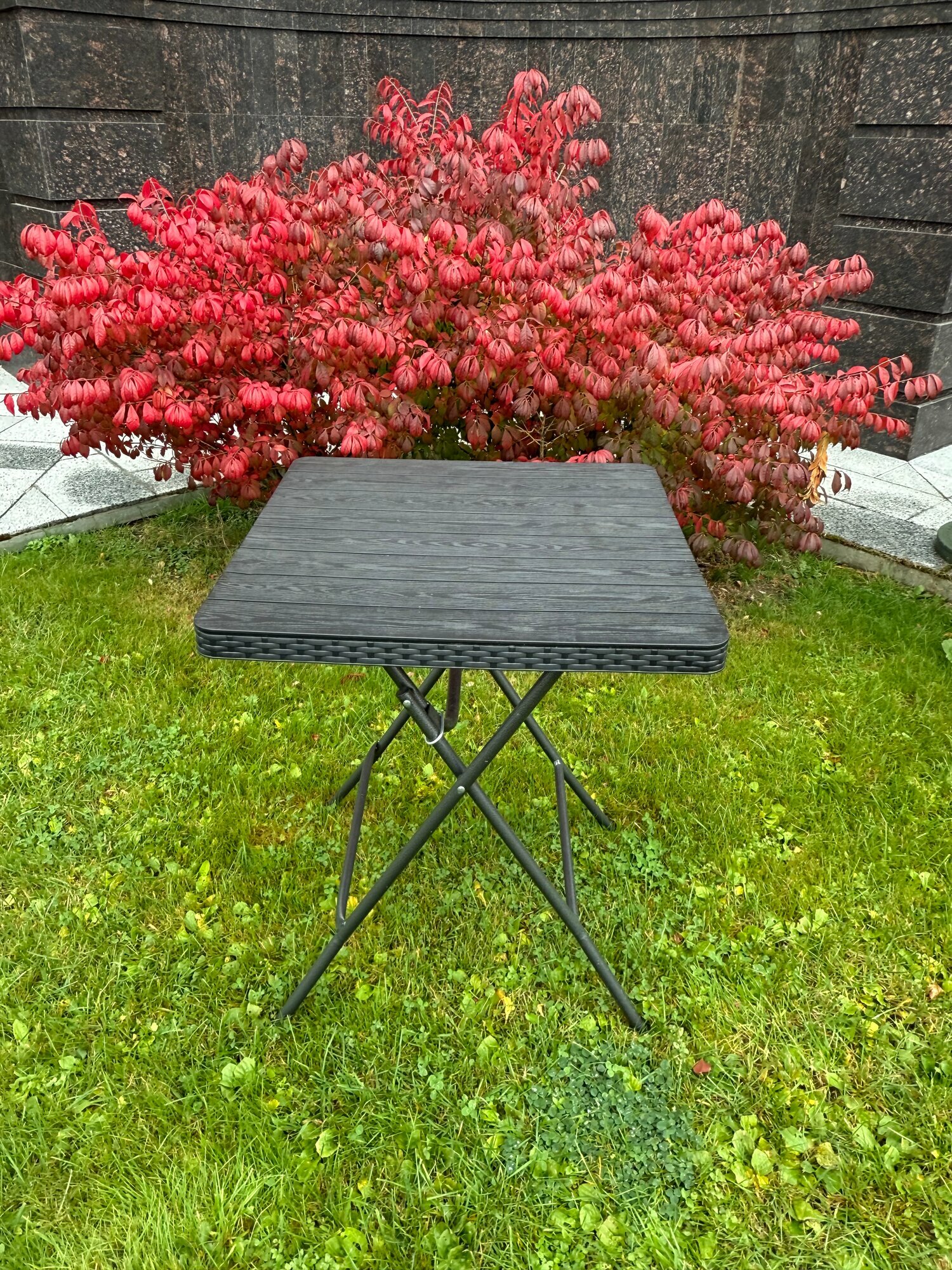 Складной пластиковый стол (60x60x72) для сада Full Comfort - BEAR-5 плетение под ротанг, цвет черный