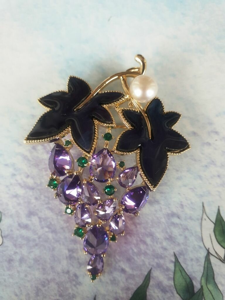 Брошь, жемчуг культивированный, фианит