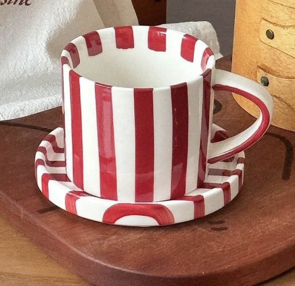Креативная керамическая кофейная чашка в полоску, 300 мл, красная