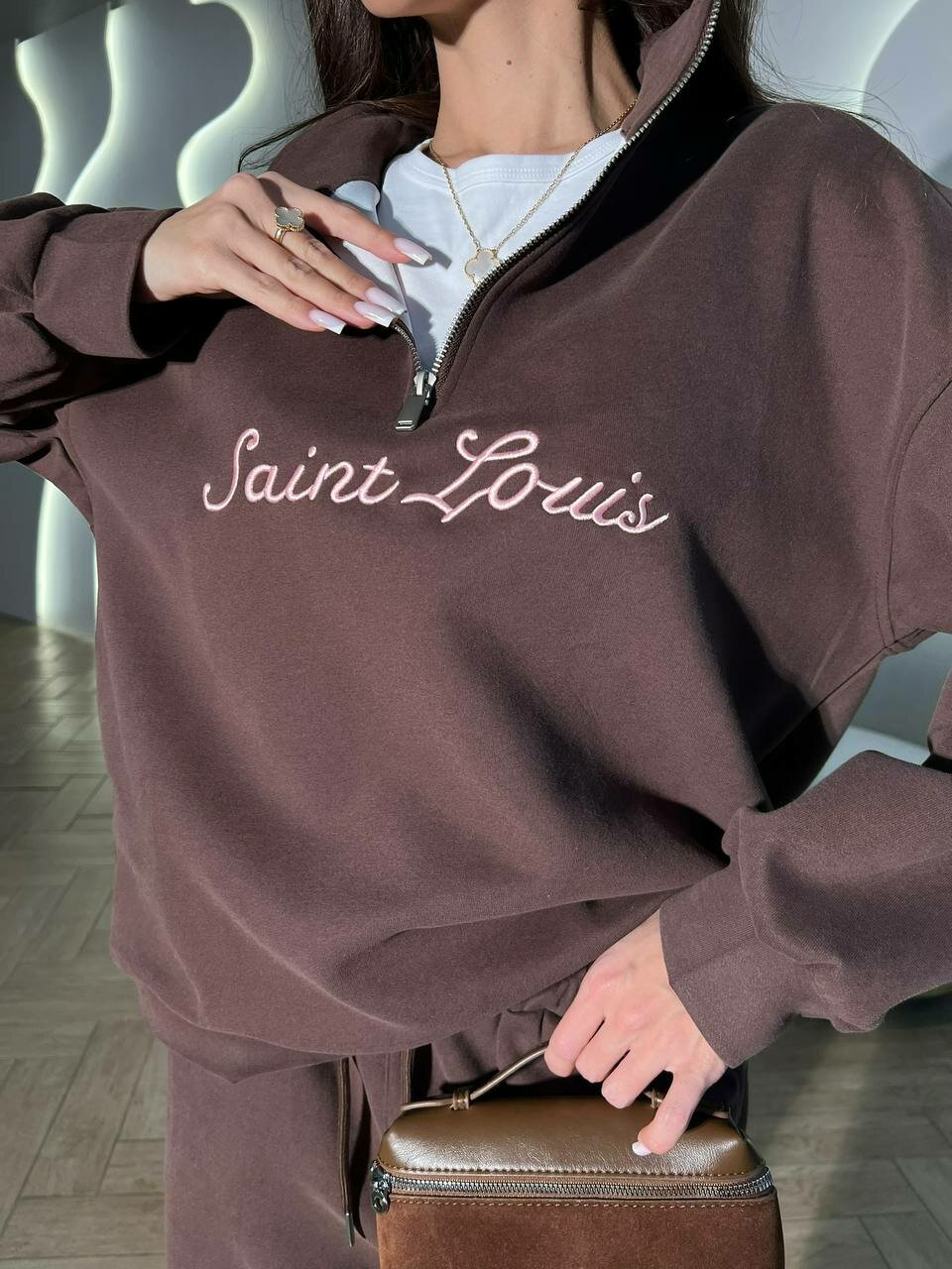 Костюм спортивный