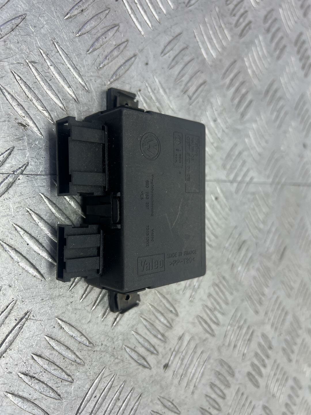 Блок иммобилайзера Volkswagen Lupo (1998 - 2005) 6X0953257