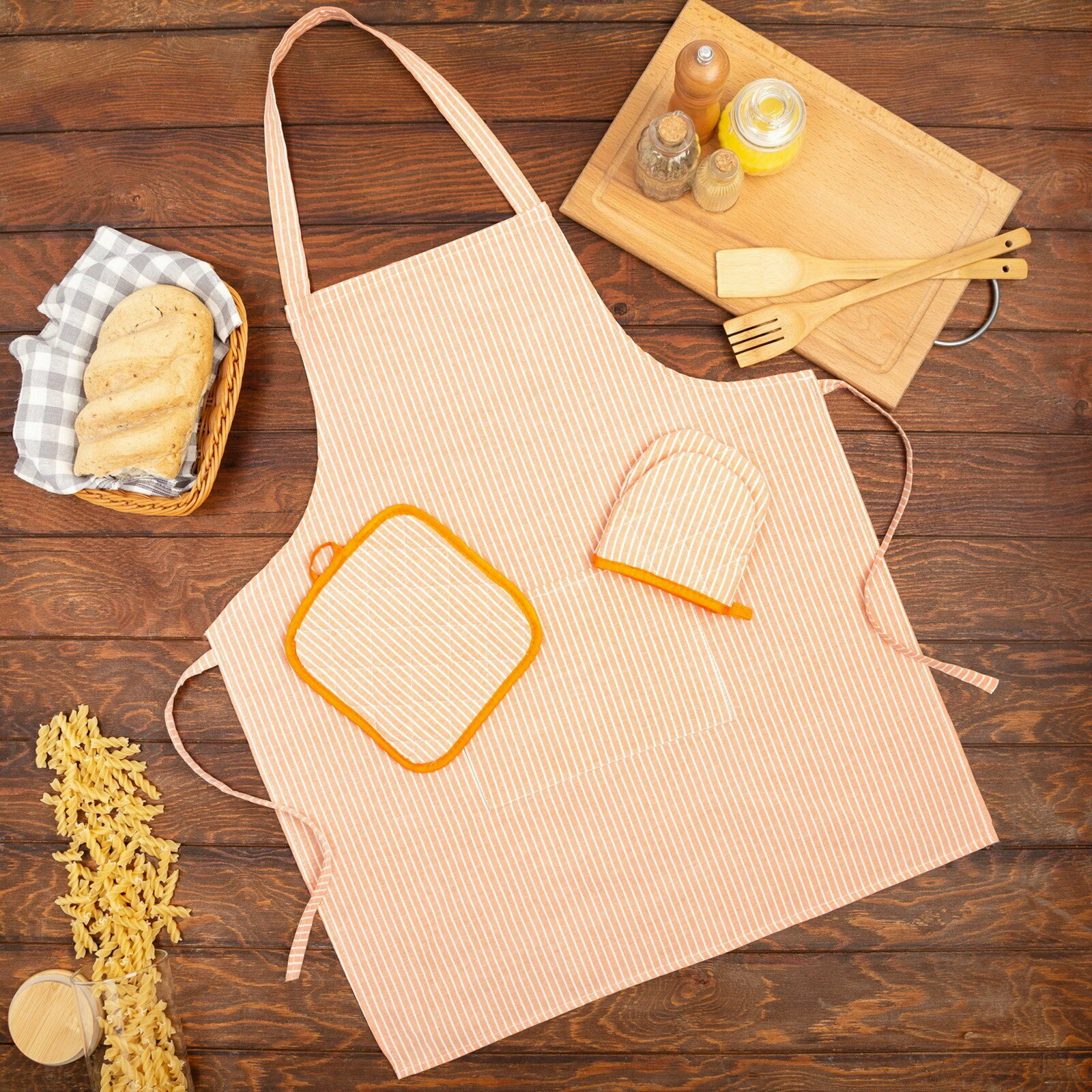 Кухонный набор "Доляна. Полосы": фартук 60x70 см, прихватка 20x20 см, варежка 12x15 см